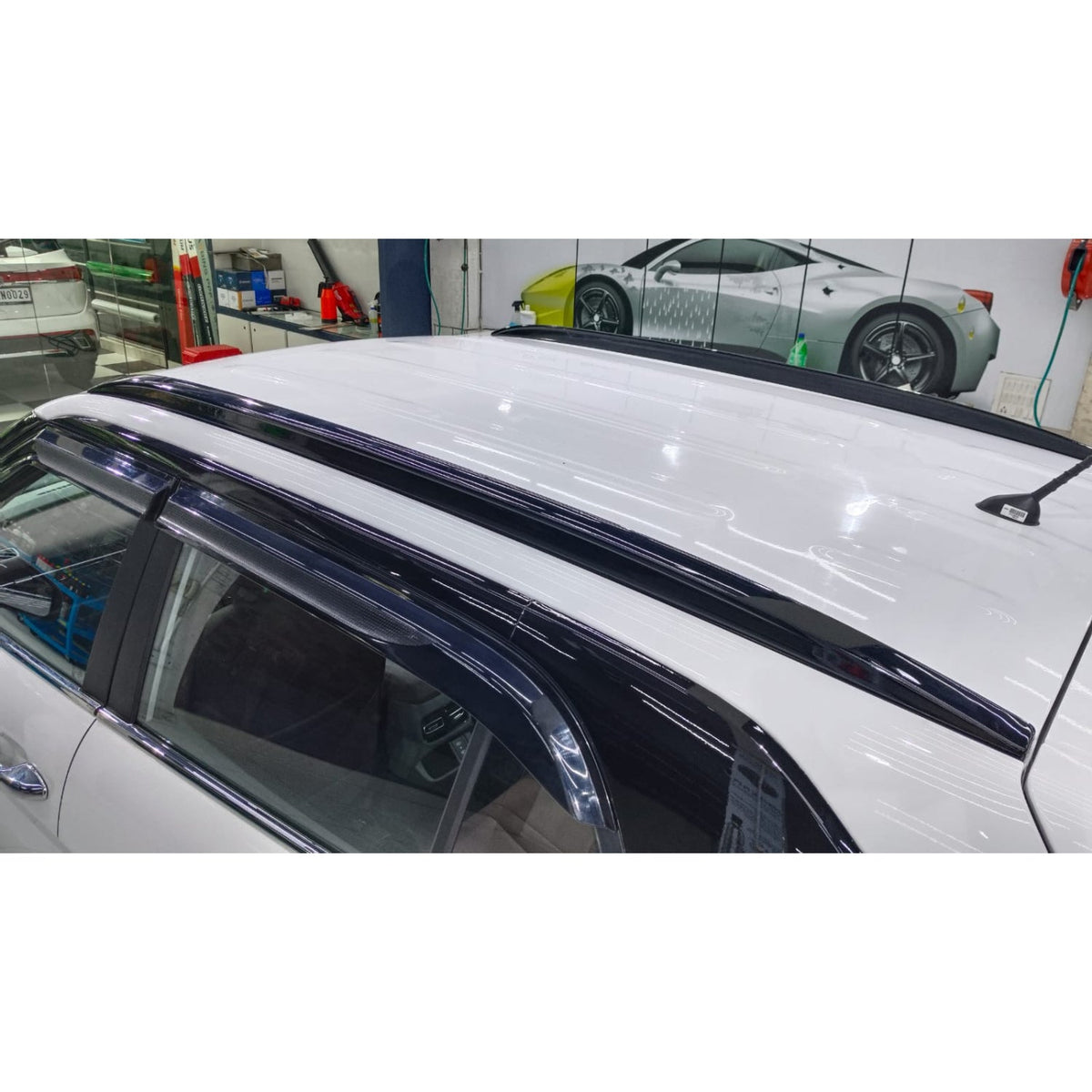Exelent ABS Roof Rails for Hyundai Creta 2nd Gen-Glossy Black – CARPLUS