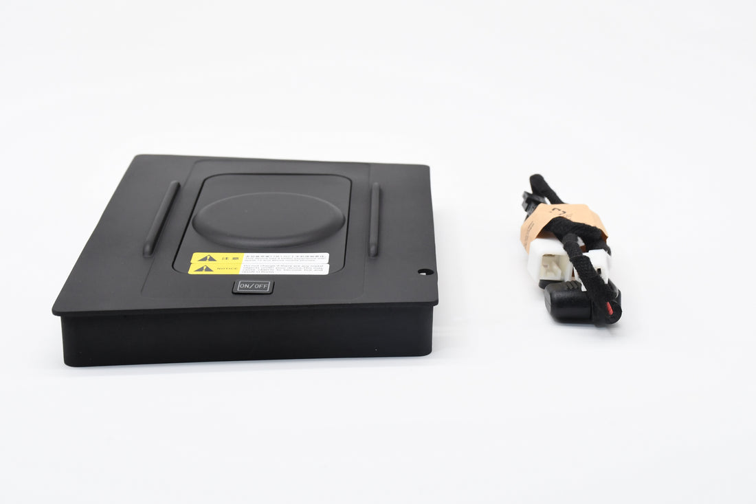 X-Decibel Wireless Charger for Toyota Innova Crysta MAGSAFE) – CARPLUS