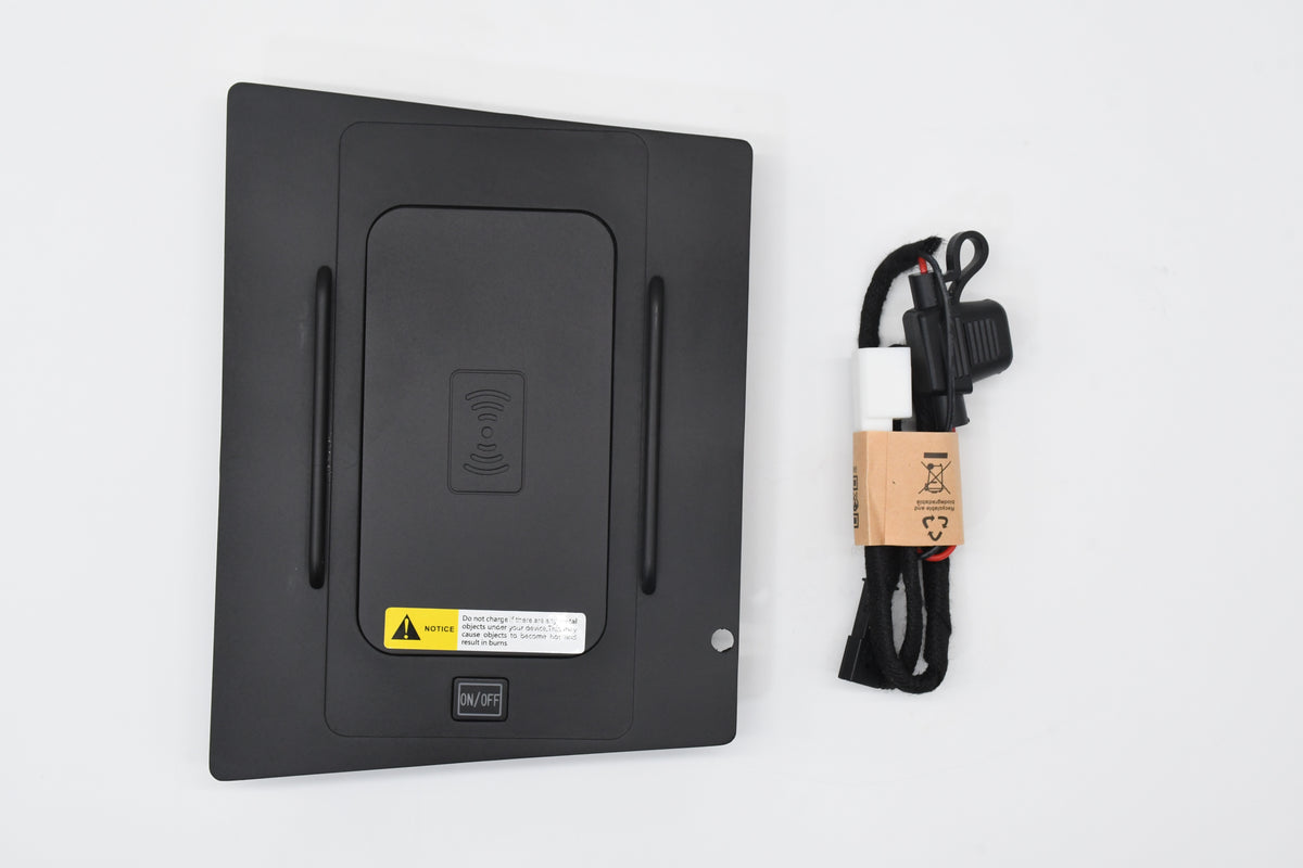 X-Decibel Wireless Charger for Toyota Innova Crysta – CARPLUS