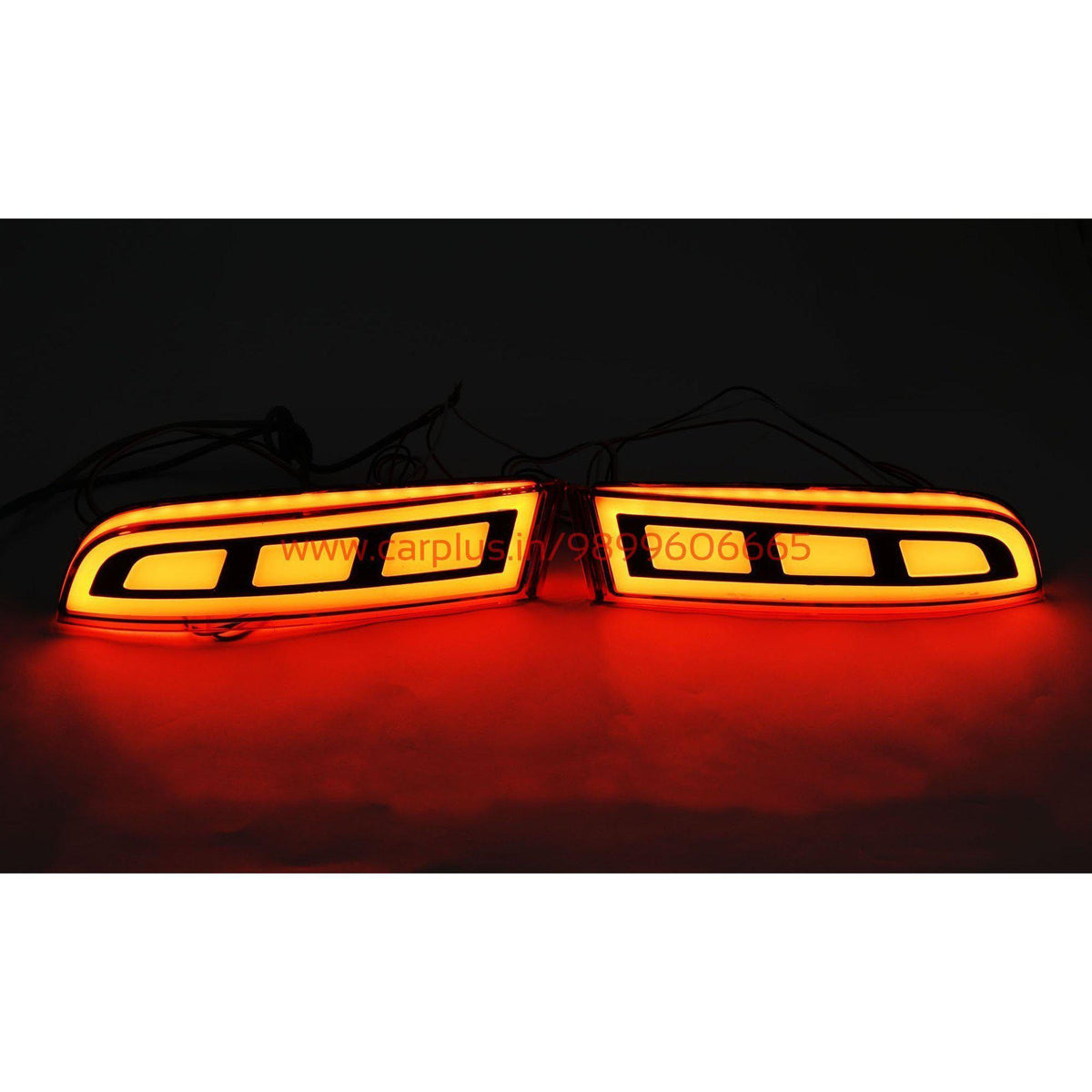 KMH Rear Bumper Reflector For Honda WRV (1st GEN) – CARPLUS